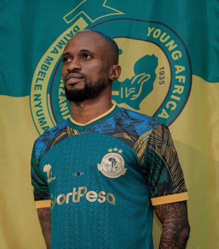 Hizi Apa Picha Za Jezi Mpya Ya Yanga Sc 2024/2025 - HABARI FORUM